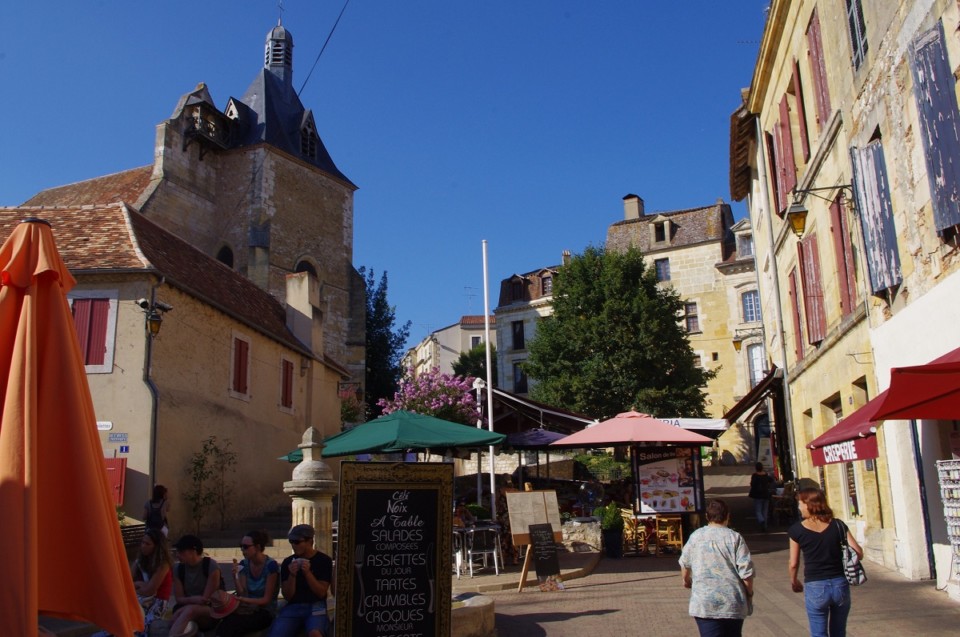 La Petite Auberge – Gîtes en Dordogne près d’Eymet (2 à 15 pers.)